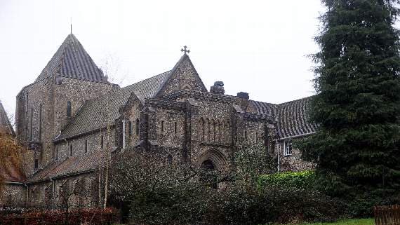 Dedication alive and well for monks of Alton Abbey | altonherald.com