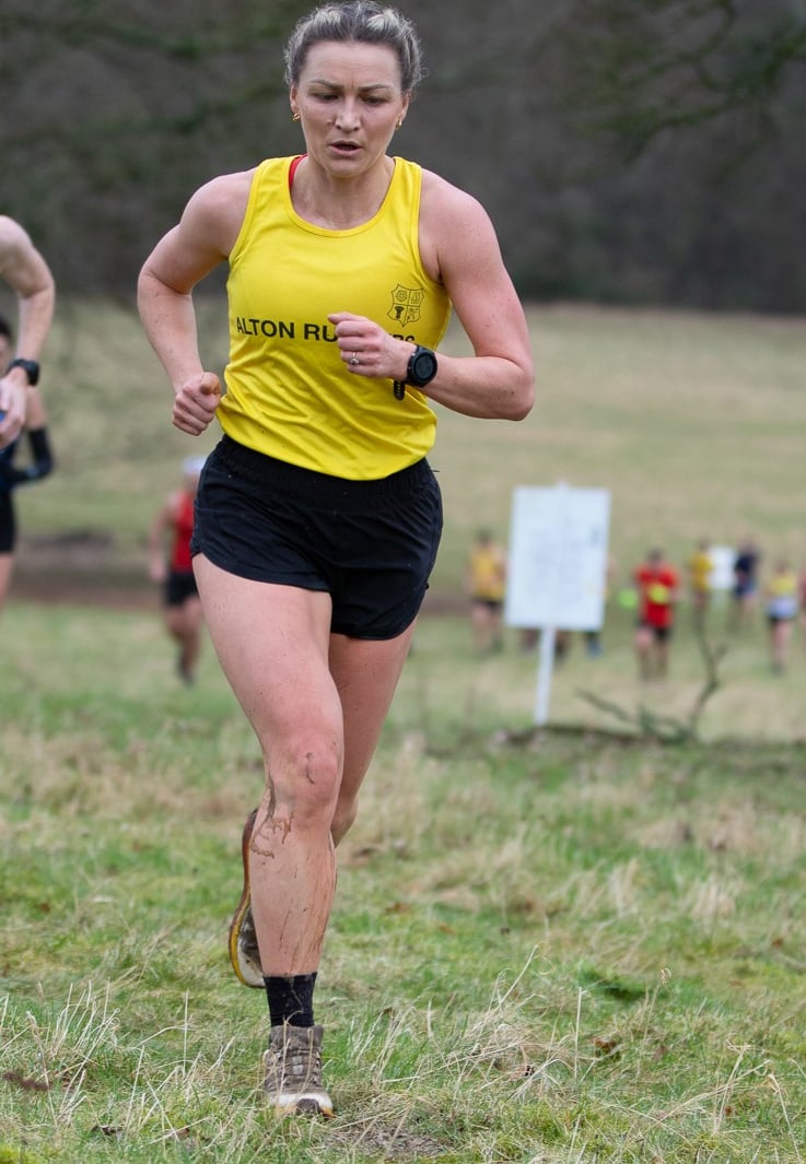 Alton Runners host cross country event at Chawton House | altonherald.com