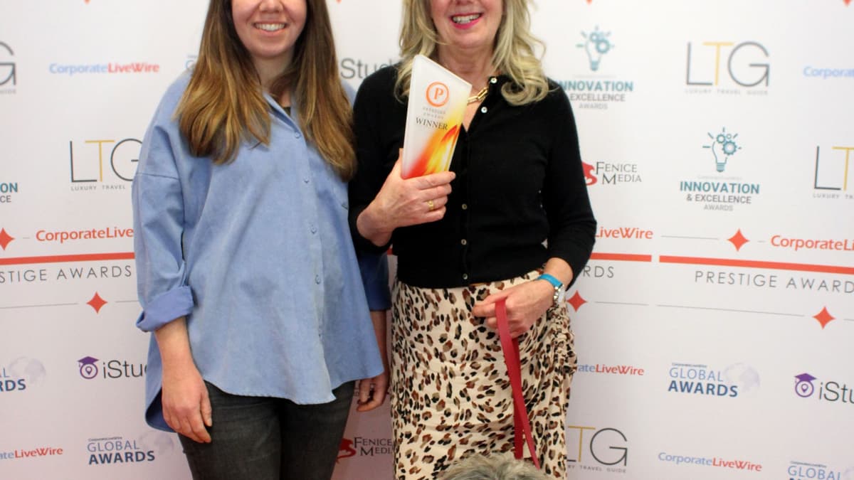 Ringing endorsement as luxury bridal shop wins regional award ...