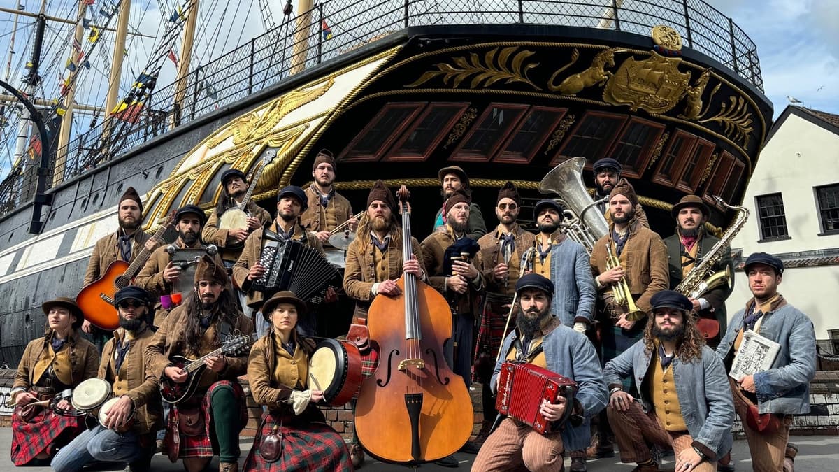 It's nearly showtime for Phoenix Arts Festival | altonherald.com