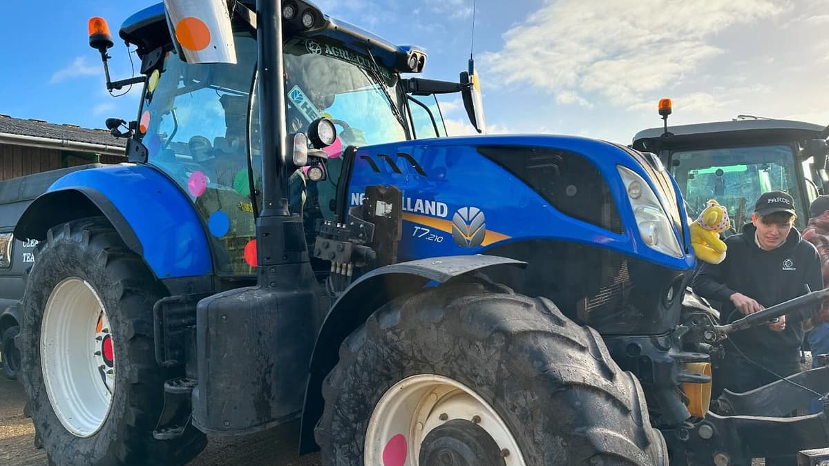 Young farmer raises money for BBC Children in Need | altonherald.com