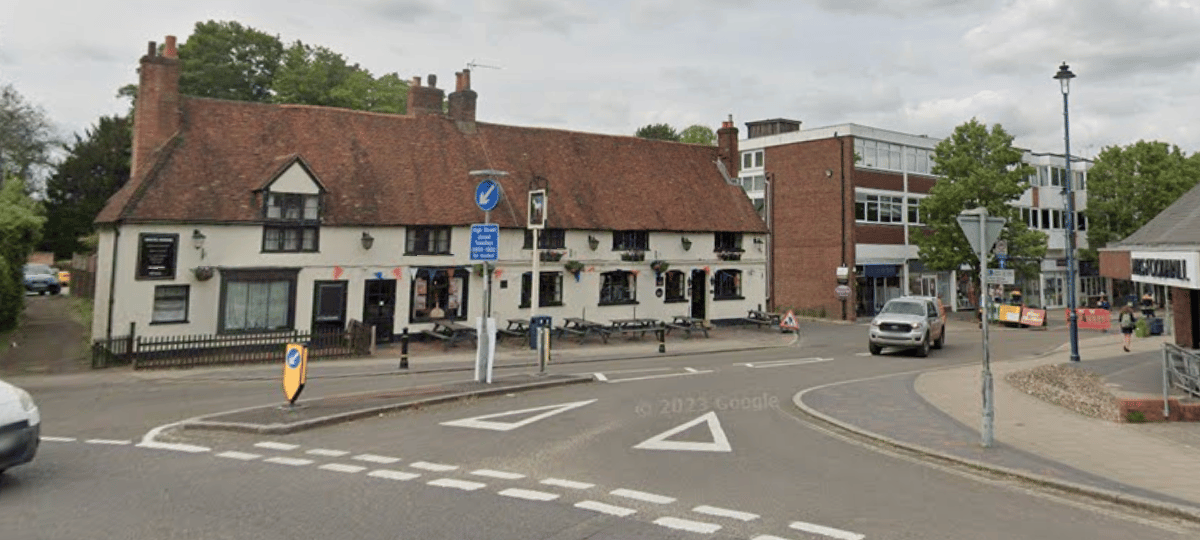 Mass brawl in Alton leaves woman injured, police appeal for witnesses ...