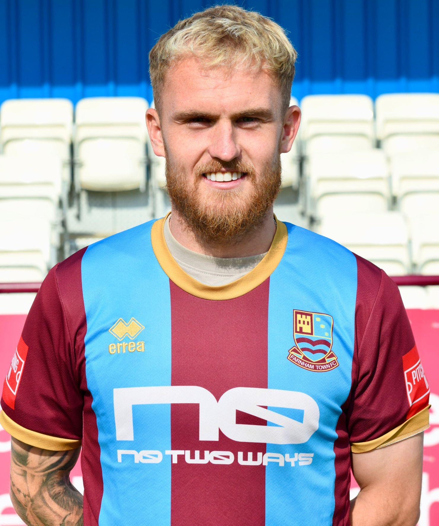 Town swoop to sign Taylor from Dorking | altonherald.com